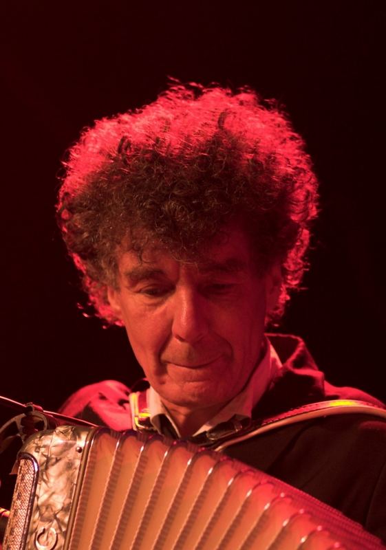 Bassist Jan Willem ... Foto & Bild | kunstfotografie & kultur, musik ...