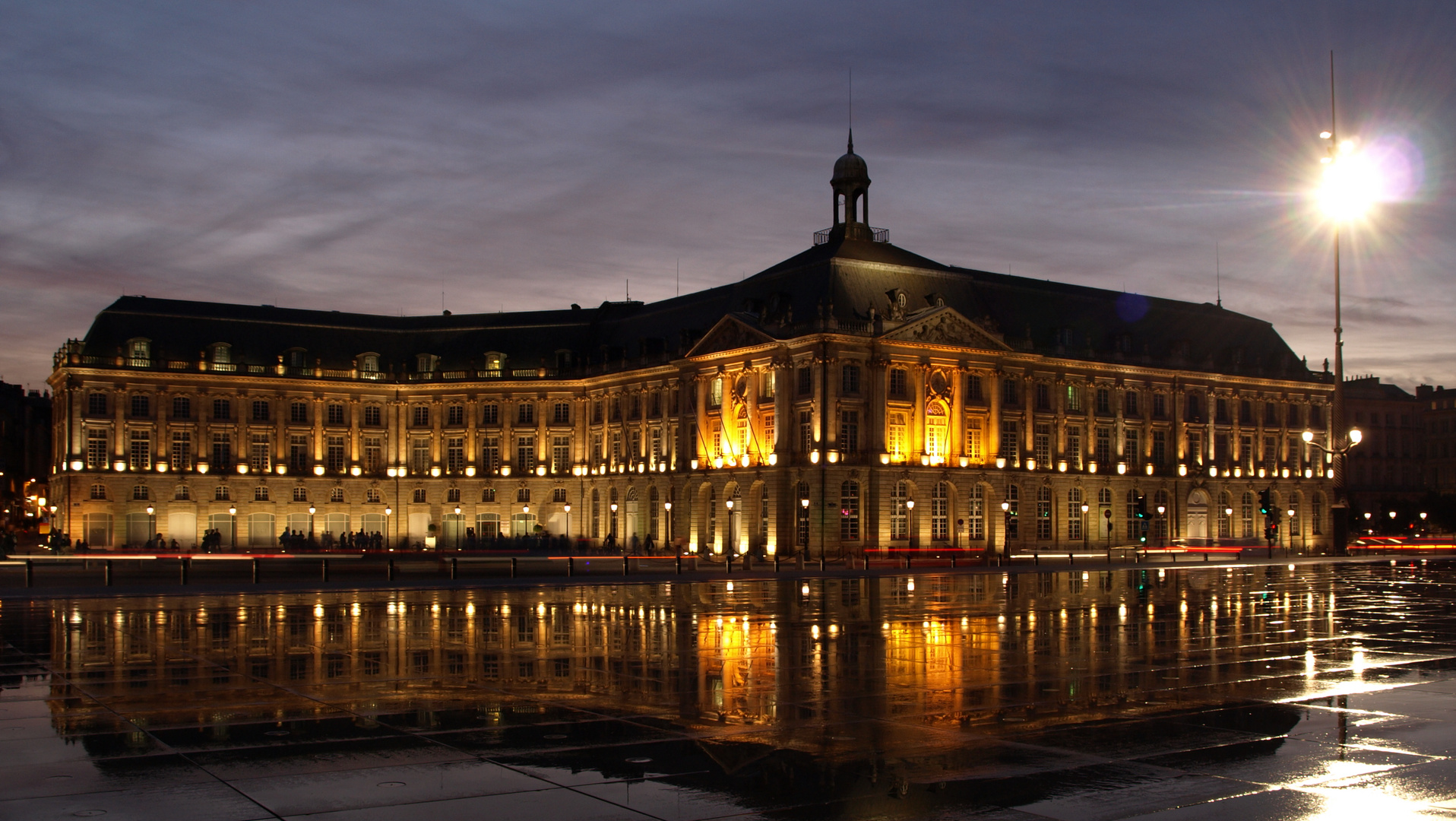 batiment de la place de la bourse bordeaux photo et image | architecture, paysages urbains ...