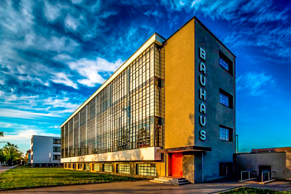 Bauhaus Dessau Foto & Bild | architektur, deutschland, europe Bilder ...