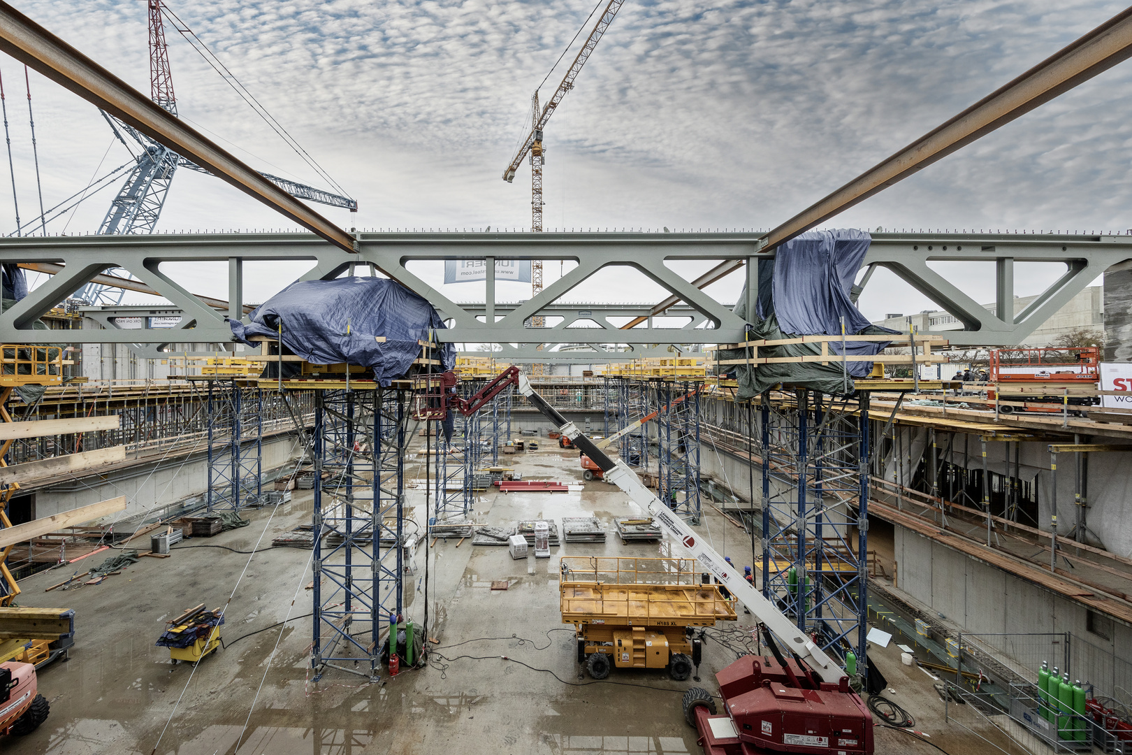 Baustelle Foto & Bild | architektur, motive, reportage dokumentation ...