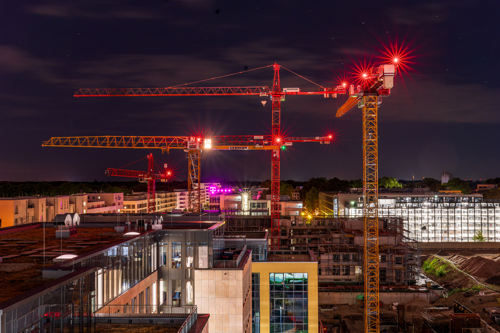 Baustellen bei Nacht Foto & Bild | architektur, architektur bei nacht, stadtlandschaft Bilder ...