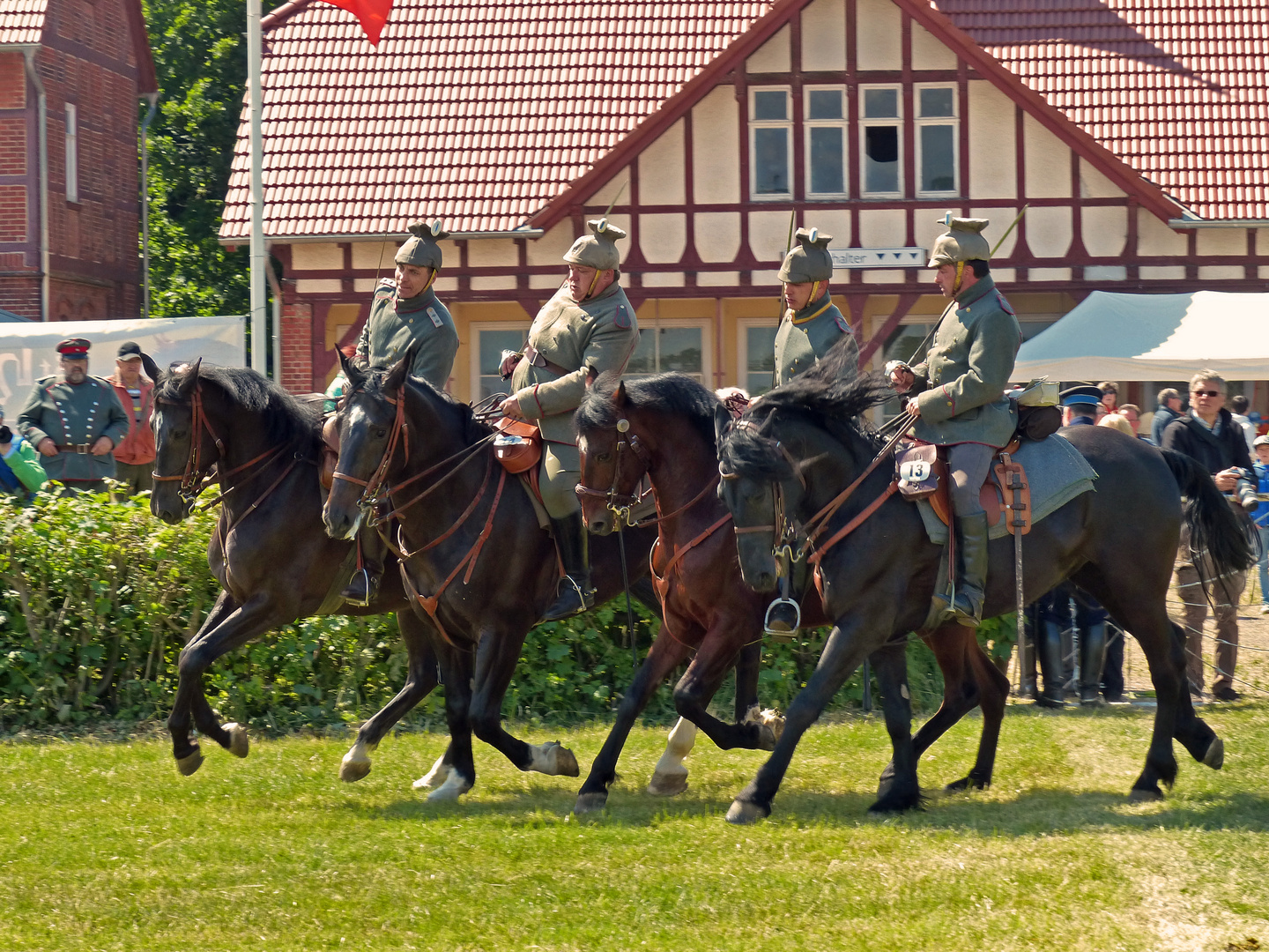 Bayrische Kaiser-Ulanen Foto & Bild | sport, sport mit tieren ...
