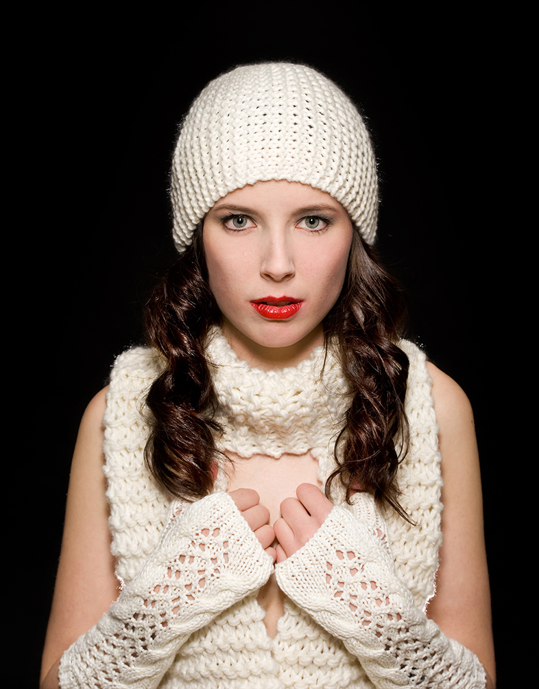 beautiful wool Foto & Bild | portrait, portrait frauen, studio Bilder ...