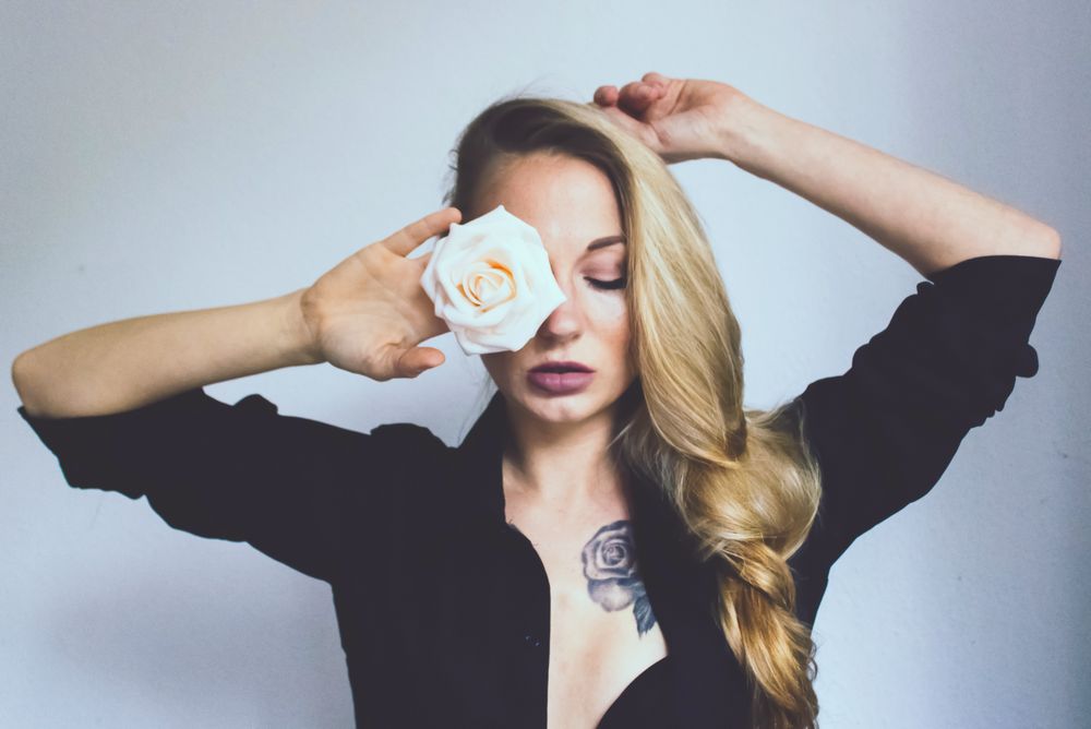 Because it looks esthetic. Foto & Bild | portrait, portrait frauen, art ...