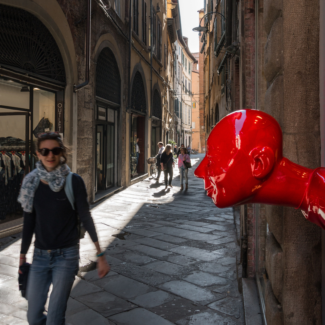 Begegnung... Foto & Bild | streetfotografie mit menschen, kommunikation; grafik; szenen ...