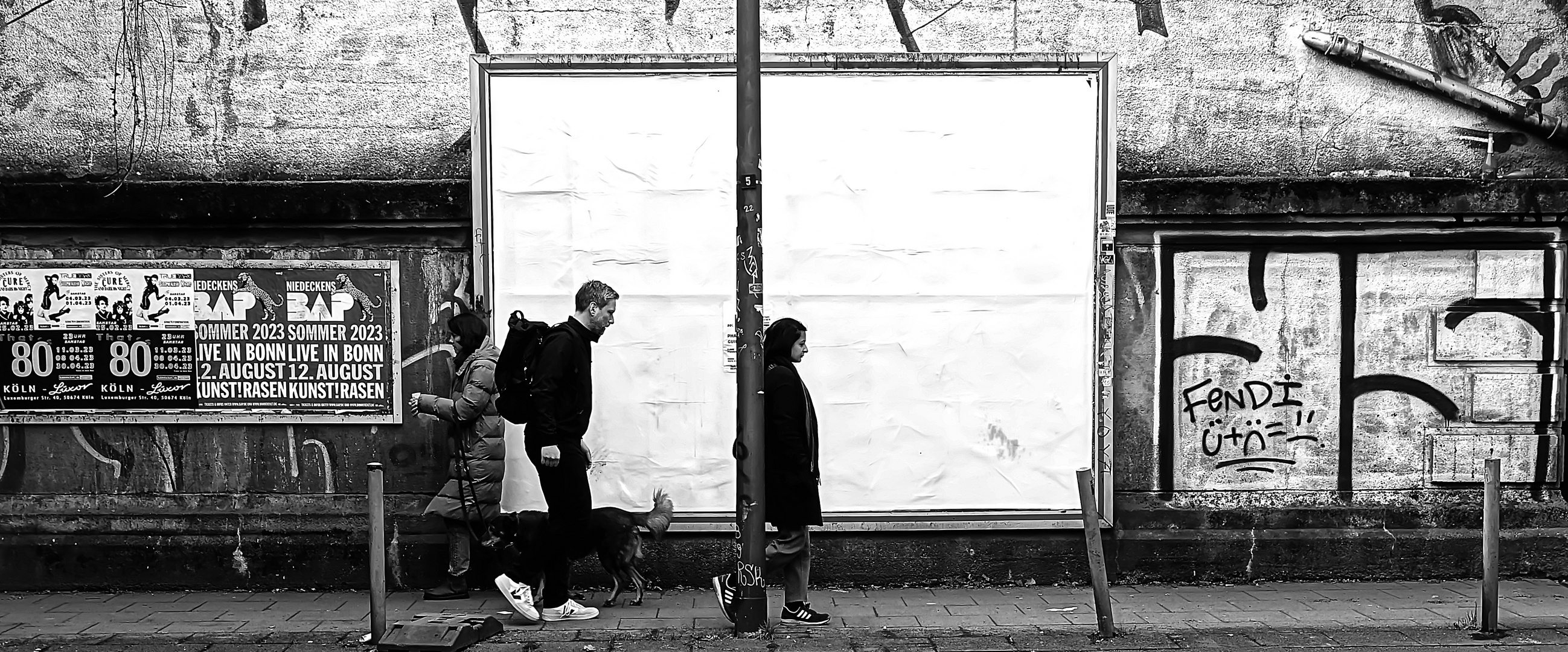 Begegnung Foto & Bild | streetfotografie mit menschen, monochrom, bearbeitungs - techniken ...