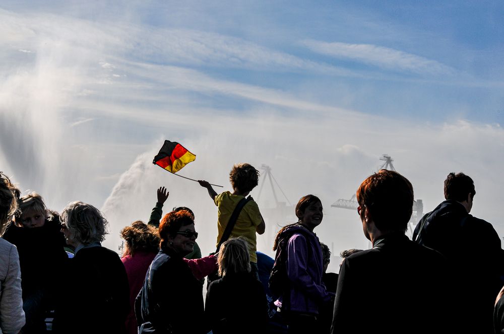 Begrüßung... Foto & Bild | reportage dokumentation, streetfotografie ...