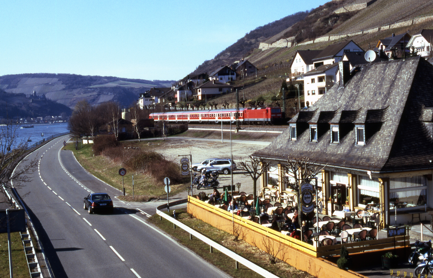 Bei Lorch/Rheingau Foto & Bild | fotos, dokumentation, straße Bilder ...