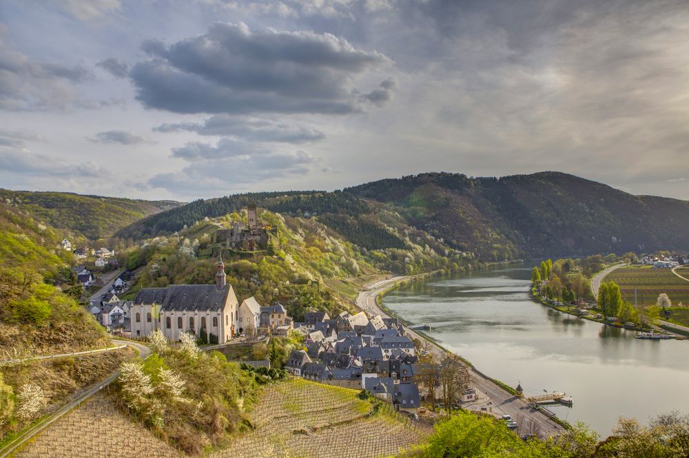 Beilstein im Frühling Foto & Bild | deutschland, europe, rheinland ...