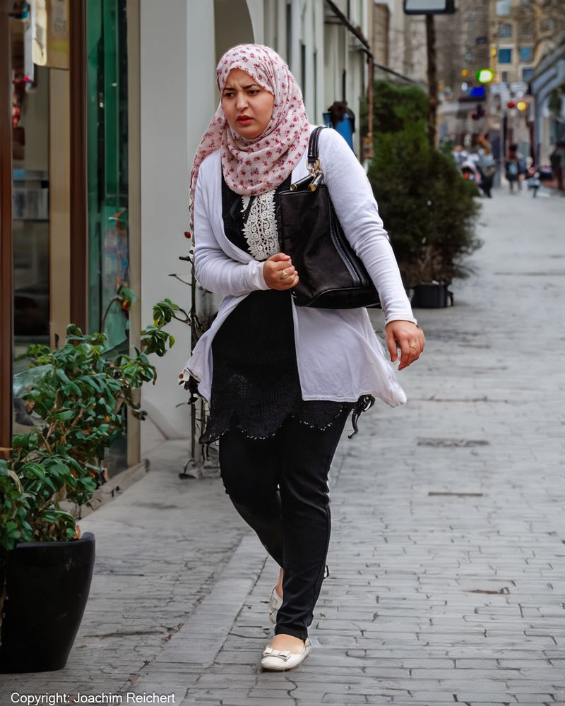 Beim Shoppen Foto & Bild | city, street, world Bilder auf fotocommunity