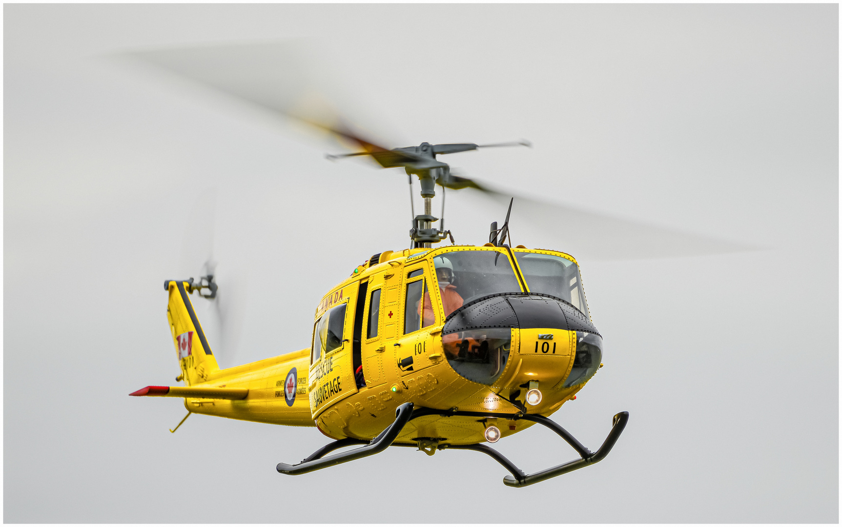 Bell CH-118 Iroquois Foto & Bild | Bilder auf fotocommunity