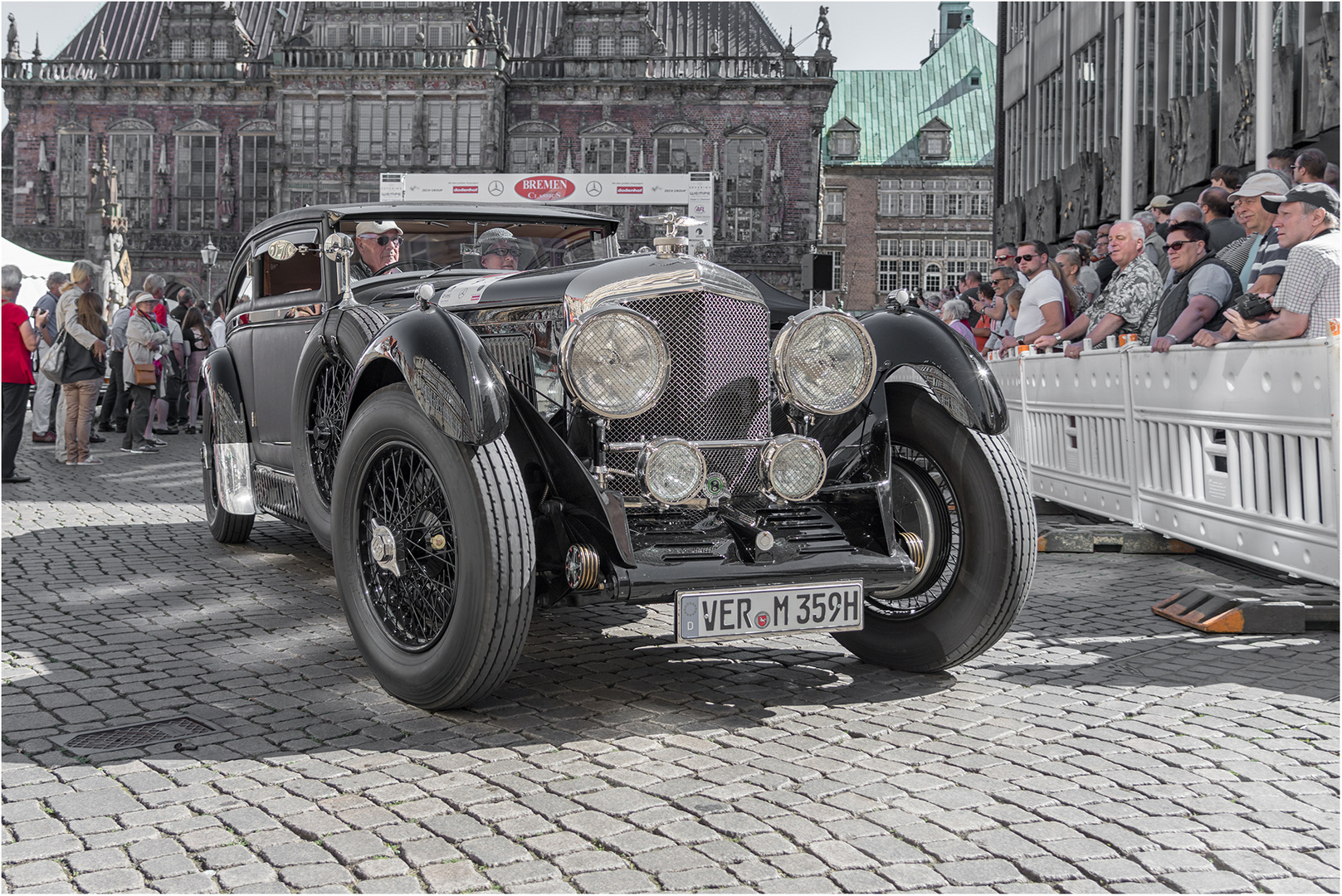 Bentley Blue Train, Baujahr 1951 Foto & Bild | world, sonne, straße ...