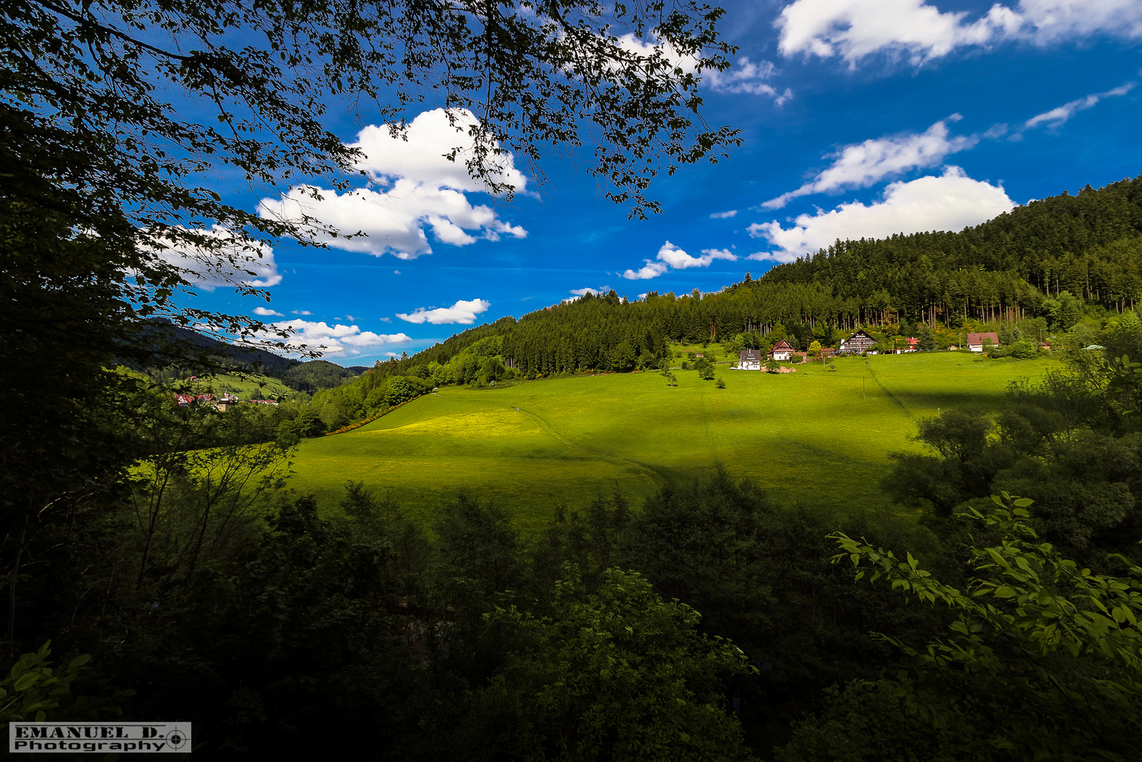 Berg und Tal Foto & Bild | canon, blau, wolken Bilder auf fotocommunity