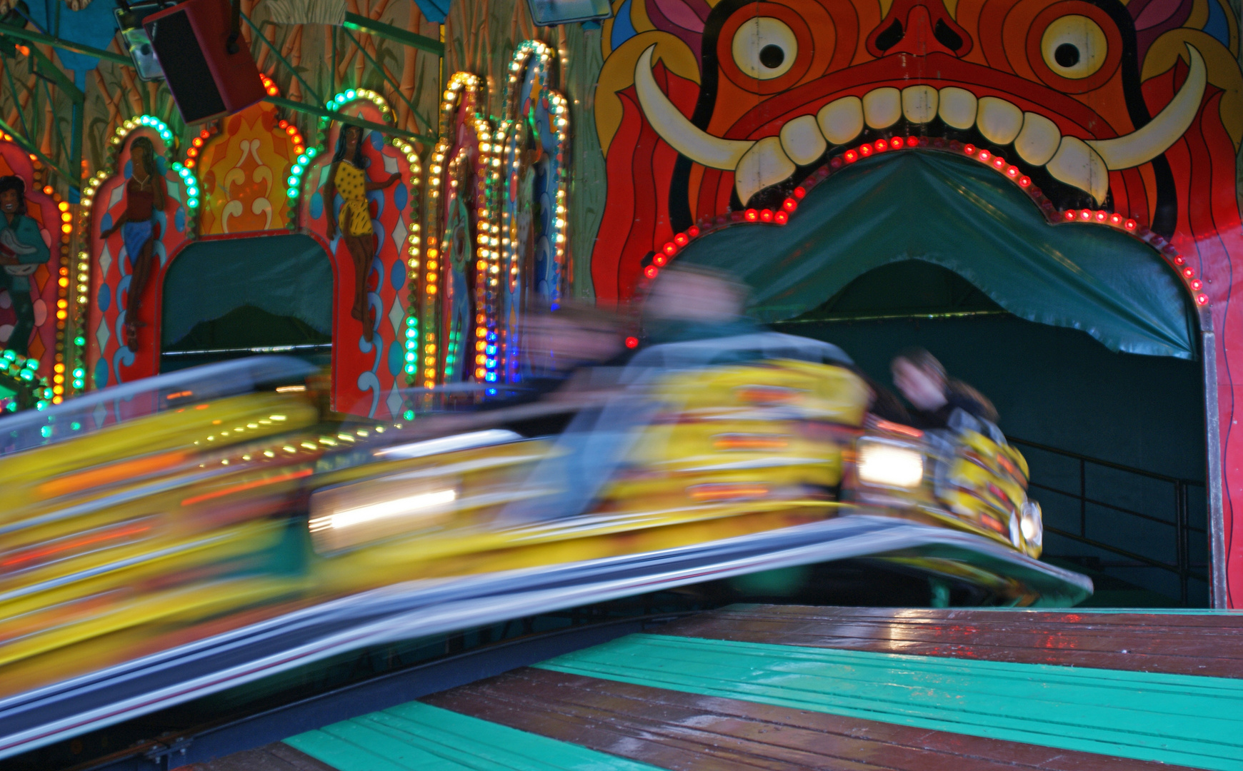 Berg-und Talbahn Foto & Bild | archiv, a r c h i v aktuell, bewegung ...