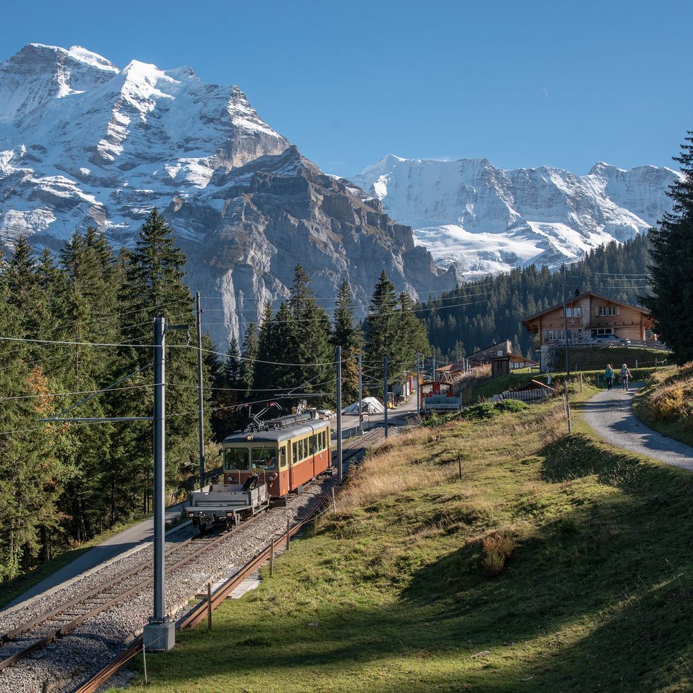 Bergbahn Lauterbrunnen - Mürren Foto & Bild | schweiz, berge, eisenbahn ...