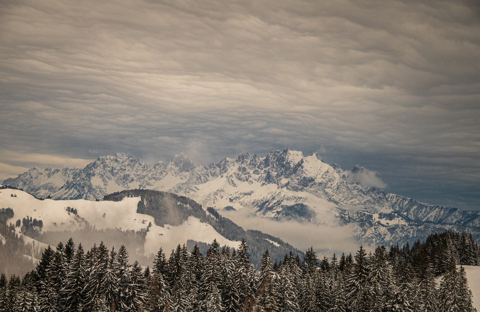 Bergkette in den Alpen Foto & Bild | europe, Österreich, landschaft ...