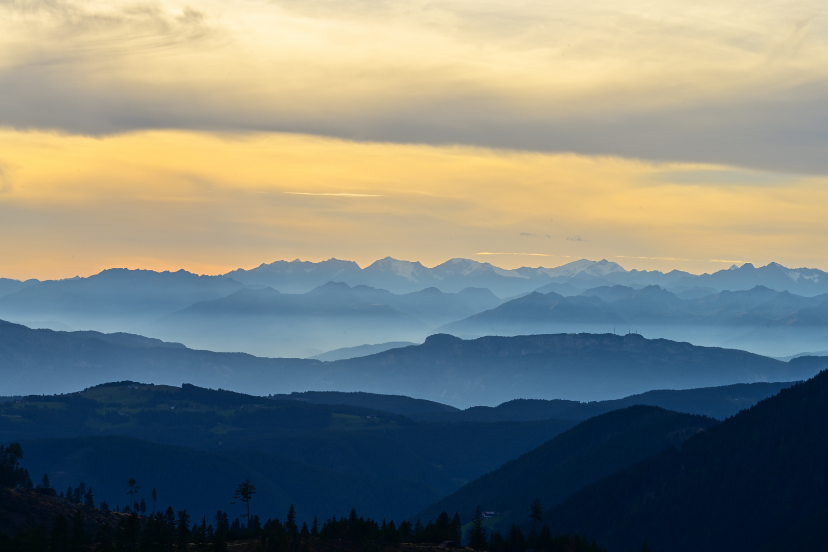 Bergketten Foto & Bild | europe, italy, vatican city, s marino, italy ...