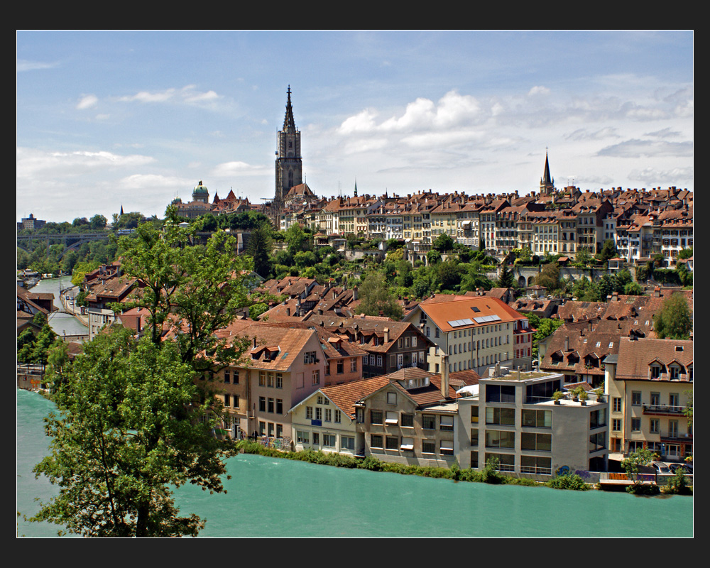 Bern, Altstadt mit Münsterturm Foto & Bild | europe, schweiz ...