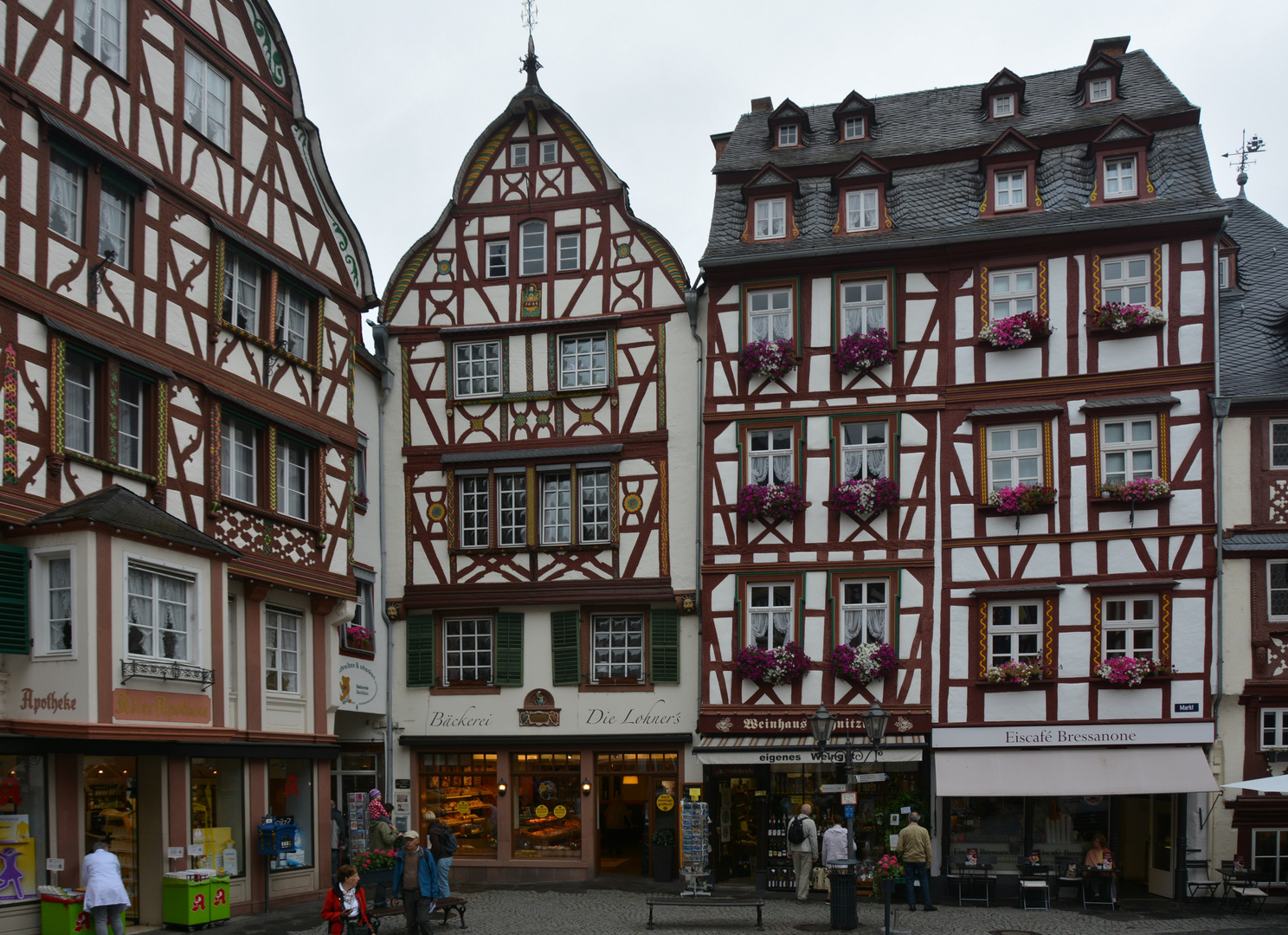 Bernkastel Kues Foto & Bild | main-rhein-mosel, landschaft, deutschland ...