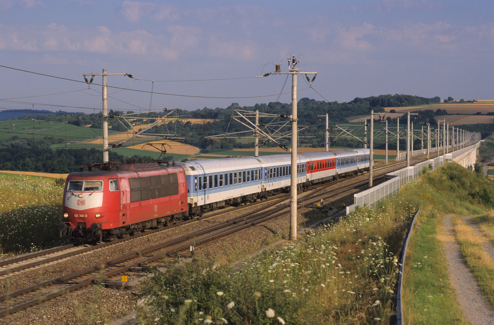Berufspendler Interregio Foto & Bild | züge, personenzüge, eisenbahn ...