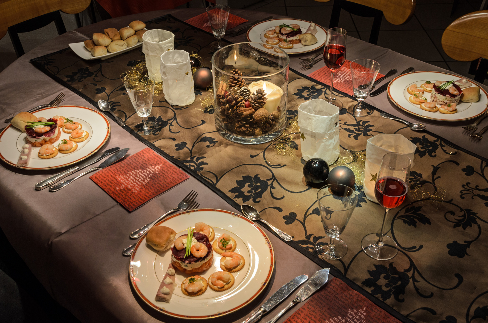 Bescherung Foto & Bild | weihnachten, stillleben, trinken Bilder auf ...