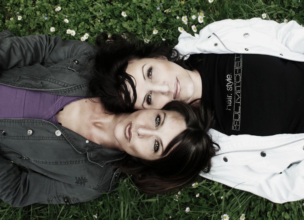 Beste Freundinnen Foto & Bild | erwachsene, zwei menschen, mehrere menschen Bilder auf fotocommunity