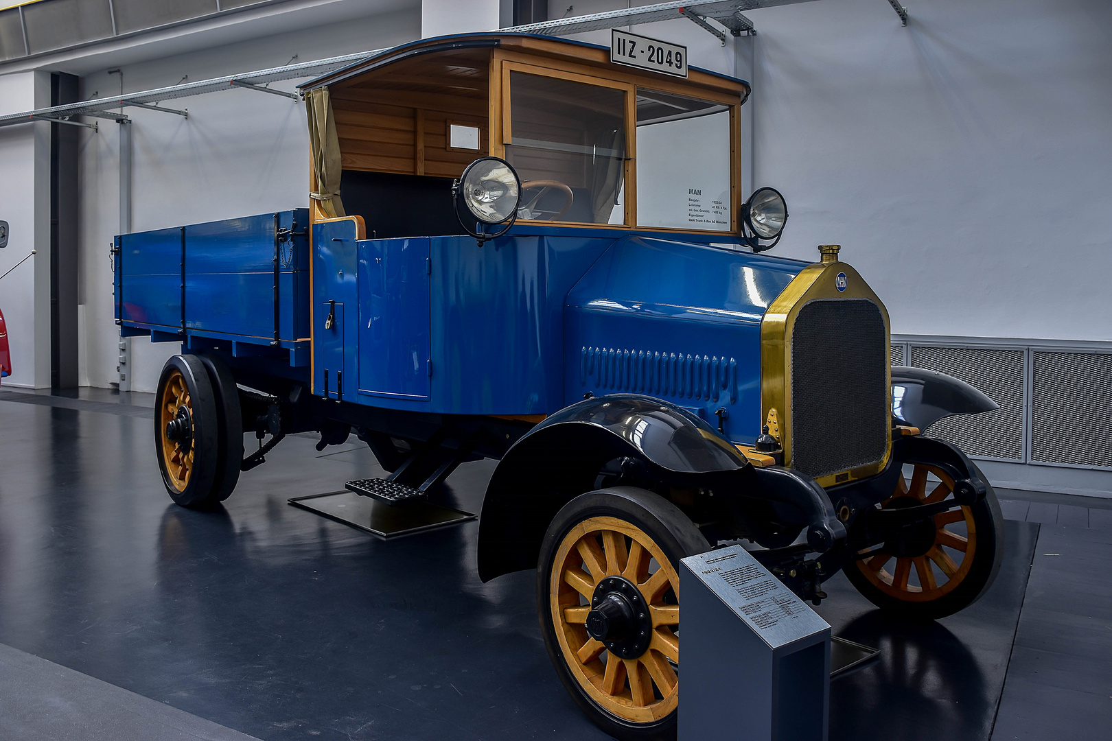 Besuch im MAN Museum Augsburg Foto & Bild | augsburg, profanbauten ...