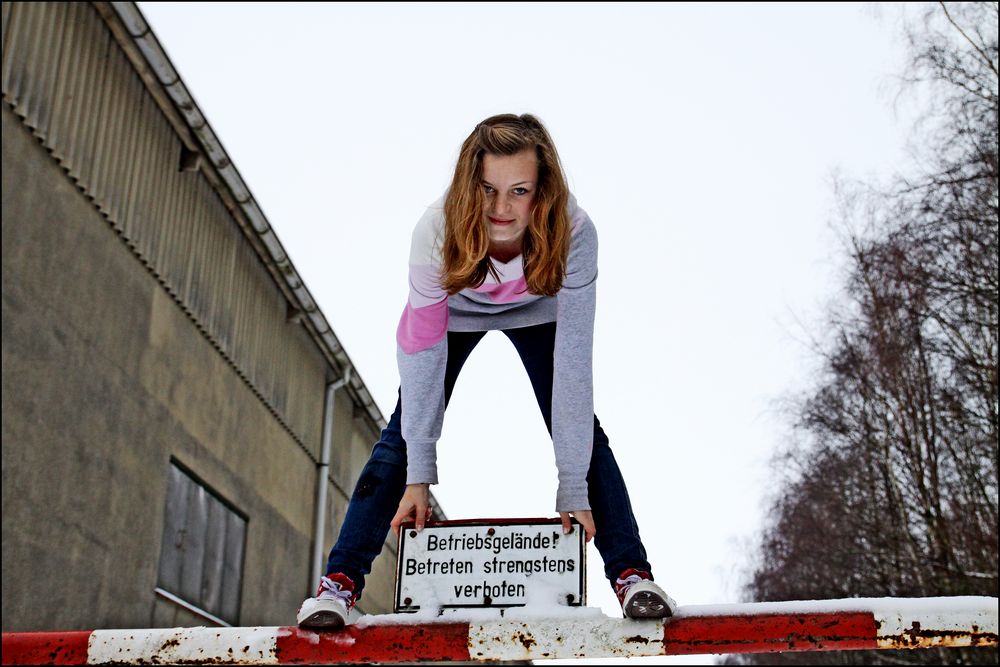 Betreten strengstens verboten Foto & Bild | jugend, outdoor, menschen ...