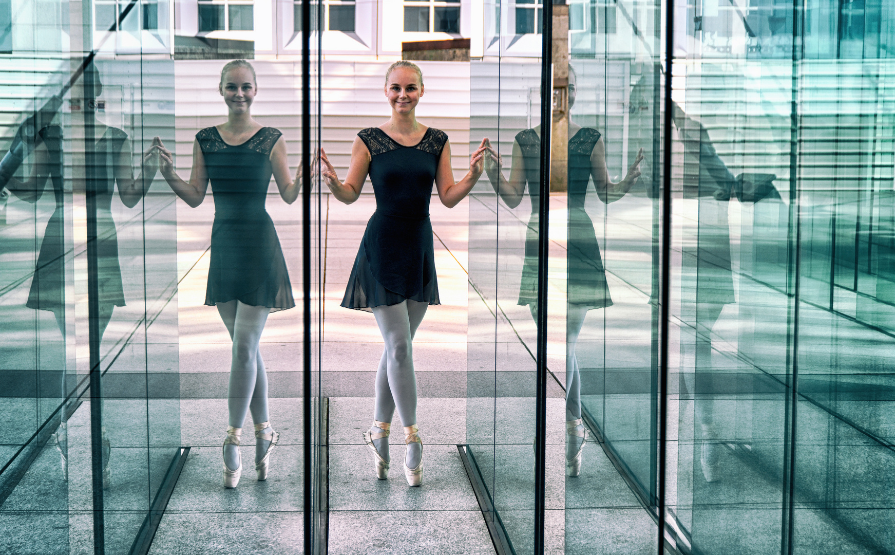 between the mirror Foto & Bild | portrait, kunstfotografie & kultur, projekte Bilder auf ...