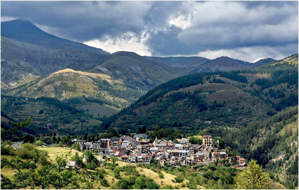 Beuil photo et image | paysages, paysages de montagne, les alpes Images ...