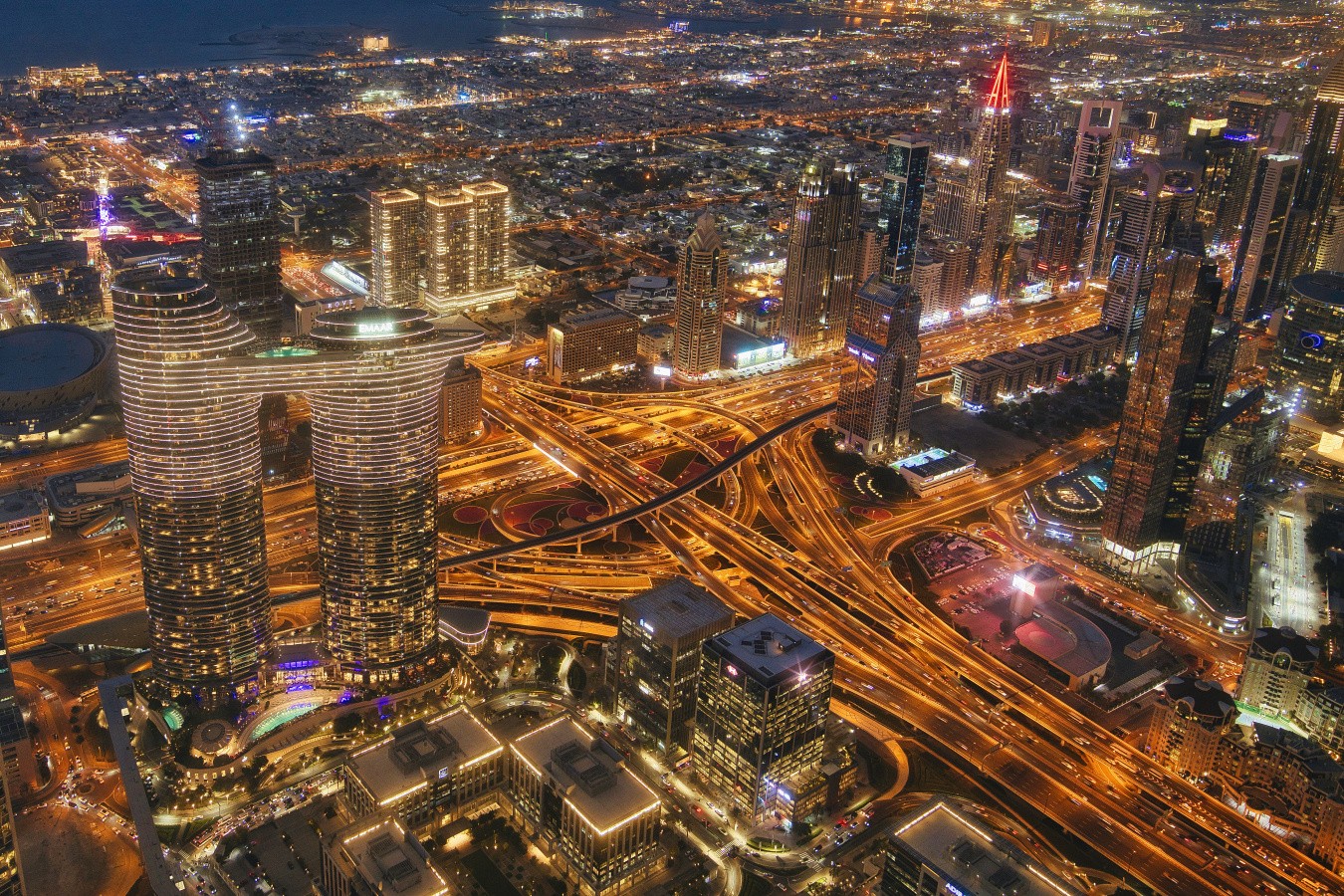 Big City Lights Foto & Bild | architektur, architektur bei nacht, fotos ...