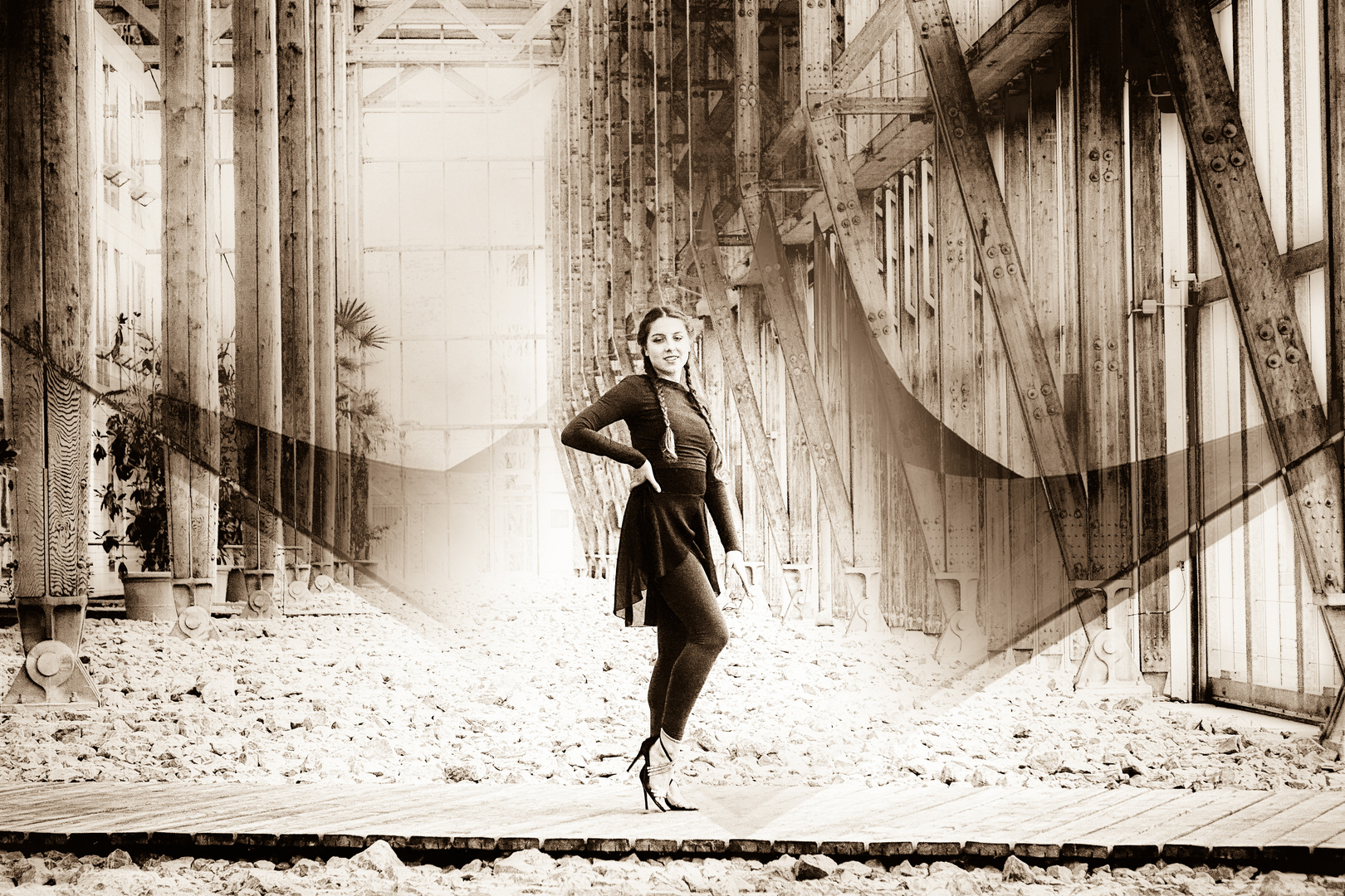 big sepia Foto & Bild | indoor, fashion, menschen Bilder auf fotocommunity