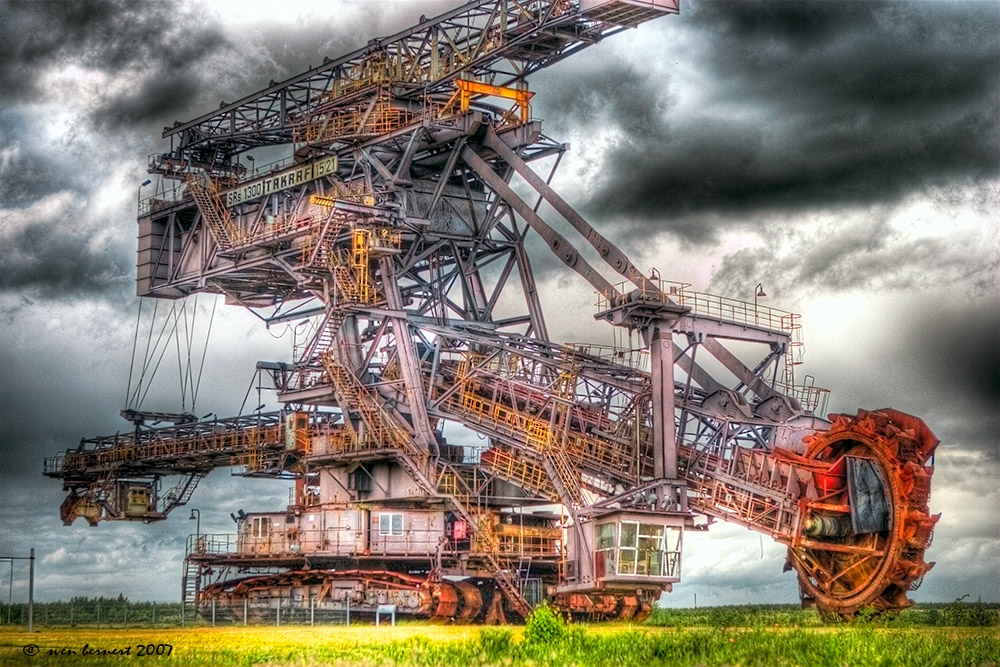 "Big Wheel" Schaufelradbagger auf Raupenfahrwerk SRs 1300 Takraf, DDR ...