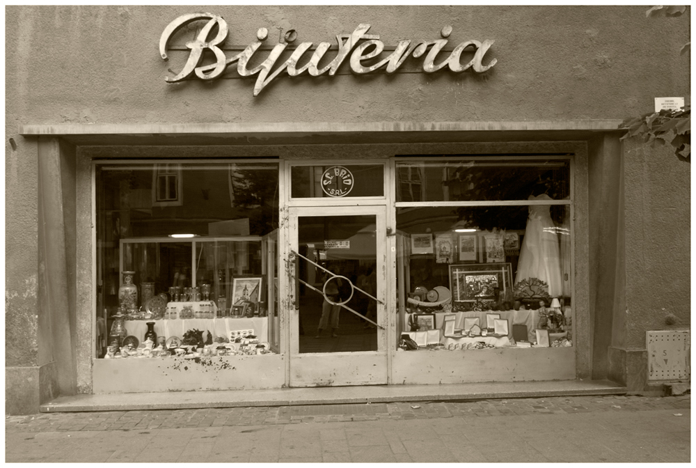 Bijuteria Foto & Bild | europe, balkans, romania Bilder auf fotocommunity