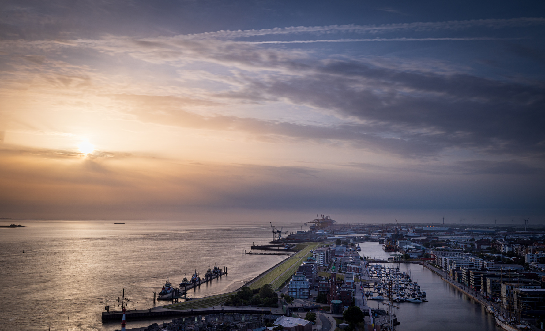 Bild 10 aus der Bremerhaven-Reihe Foto & Bild | architektur ...