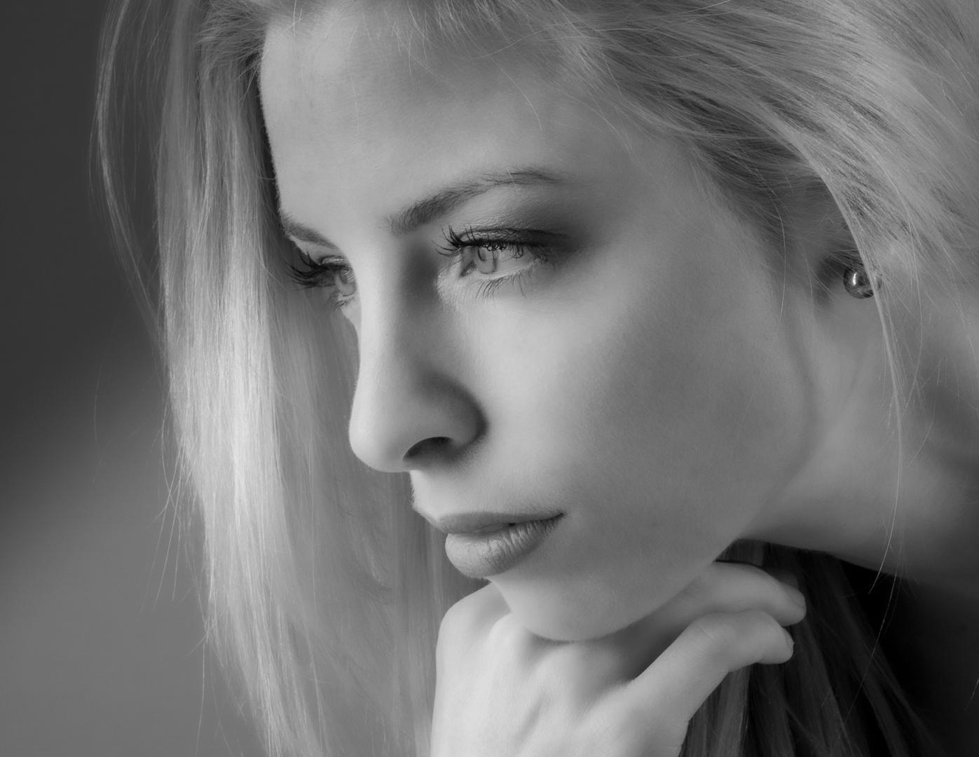 Bildnis einer Persönlichkeit Foto & Bild | weiß, s-w, monochrome Bilder ...