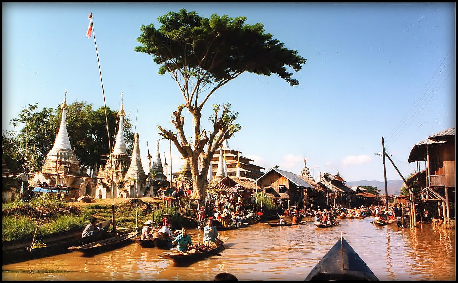 BIRMANIE - 17 - Lac Inlé - scan d'argentique - photo et image | asia ...