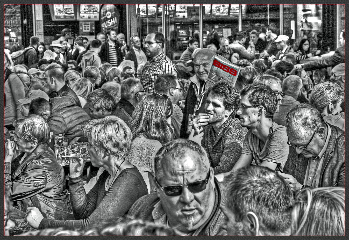 BISS = Foto & Bild | erwachsene, streetfotografie mit menschen, mehrere menschen Bilder auf ...