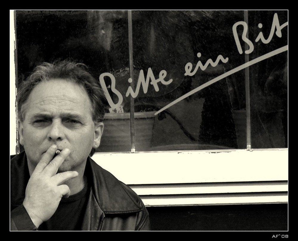 Bitte ein Bit Foto & Bild | erwachsene menschen, menschen Bilder auf ...