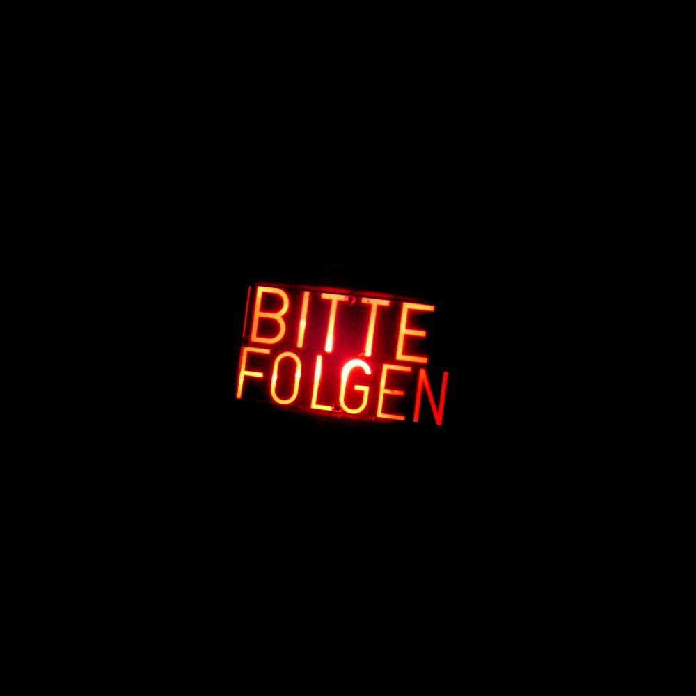 BITTE FOLGEN Foto & Bild | fotokunst, licht und feuer, spezial Bilder ...