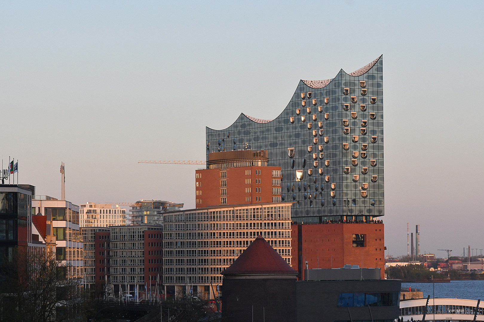 Blaue Stunde Foto & Bild | world, hamburg, architektur Bilder auf ...