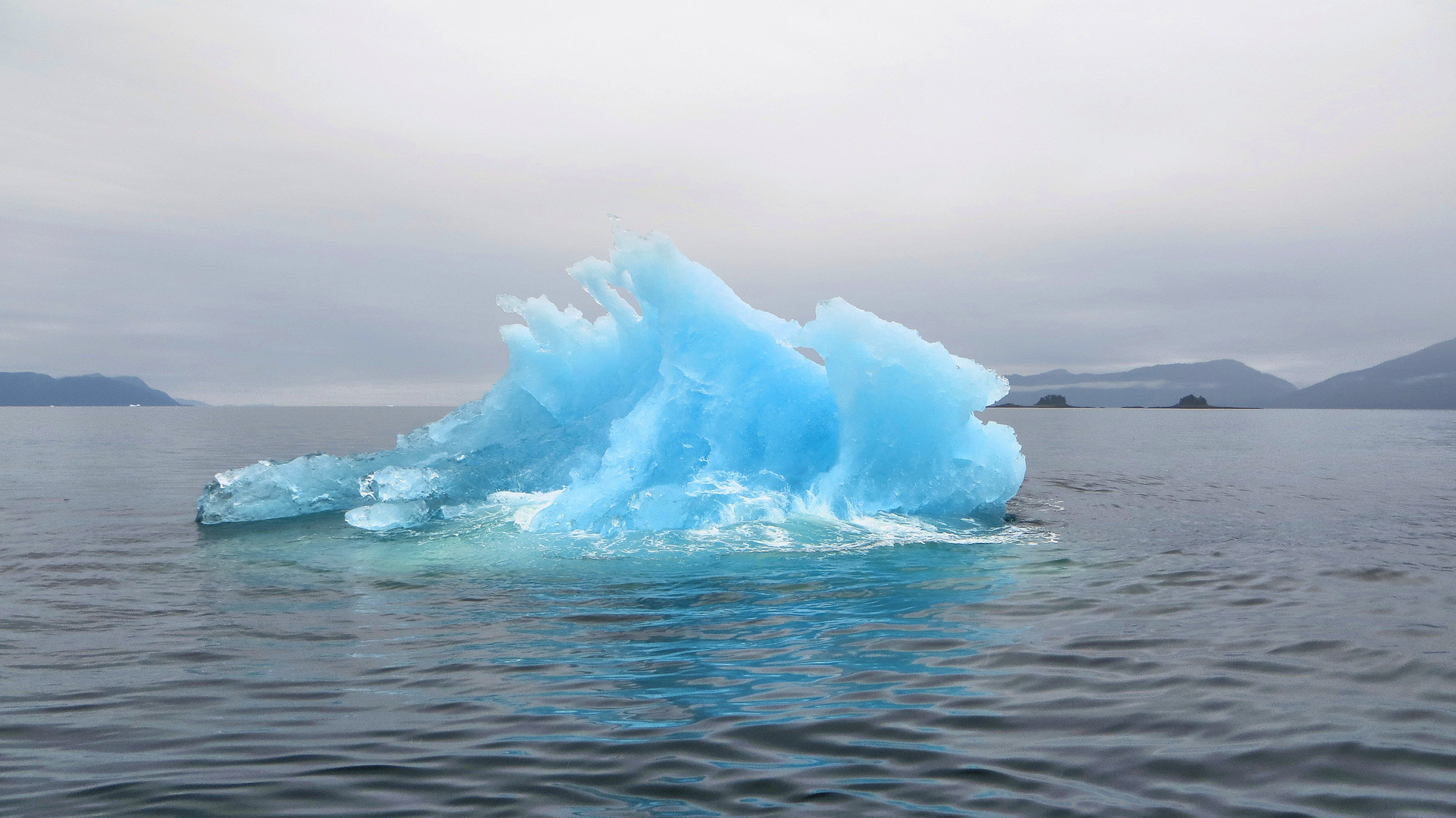 Blauer Eisberg Foto & Bild | world Bilder auf fotocommunity