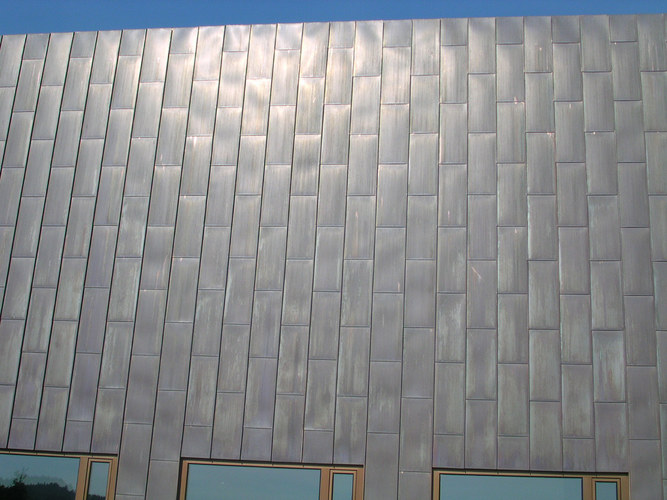 Blech-Fassade aus Rheinzink Foto & Bild | architektur, fassaden ...