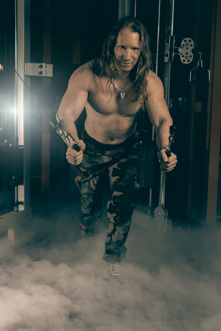 Bleib Stark Foto & Bild | studio, menschen Bilder auf fotocommunity