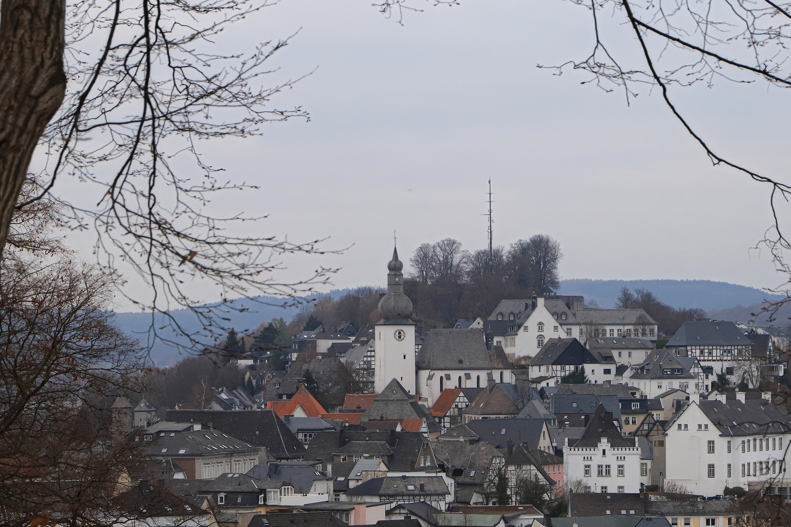 Blick auf die Altstadt von Arnsberg (2018_11_22_EOS 6D Mark II_9155_ji ...
