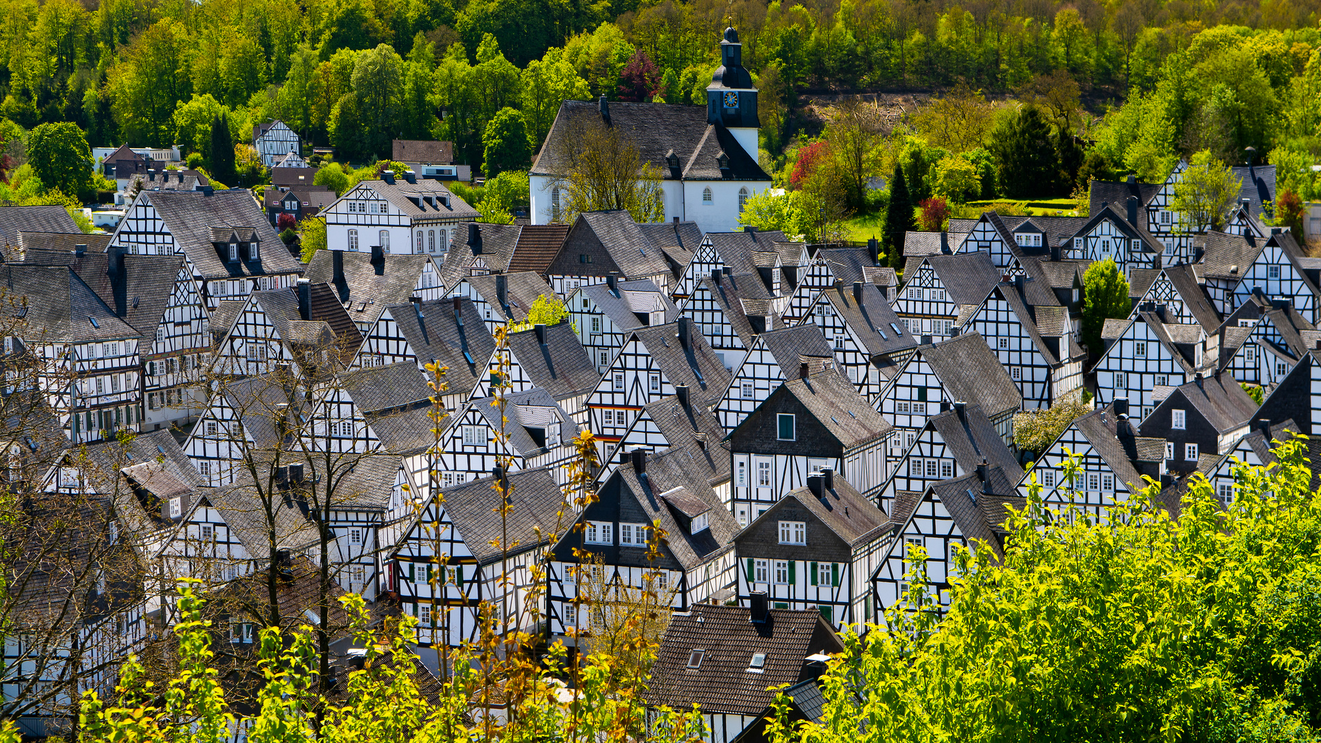 Blick auf die Altstadt von Freudenberg Foto & Bild | world, deutschland ...