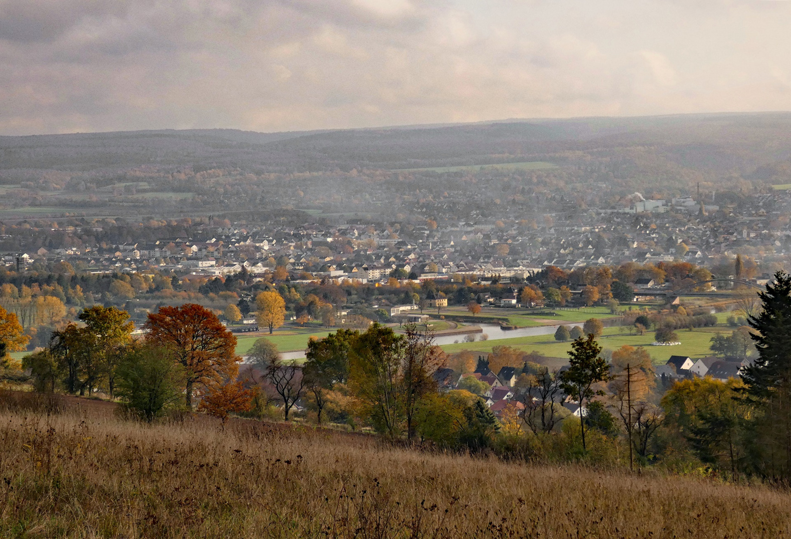 Blick auf Holzminden Foto & Bild | world, deutschland, europe Bilder ...