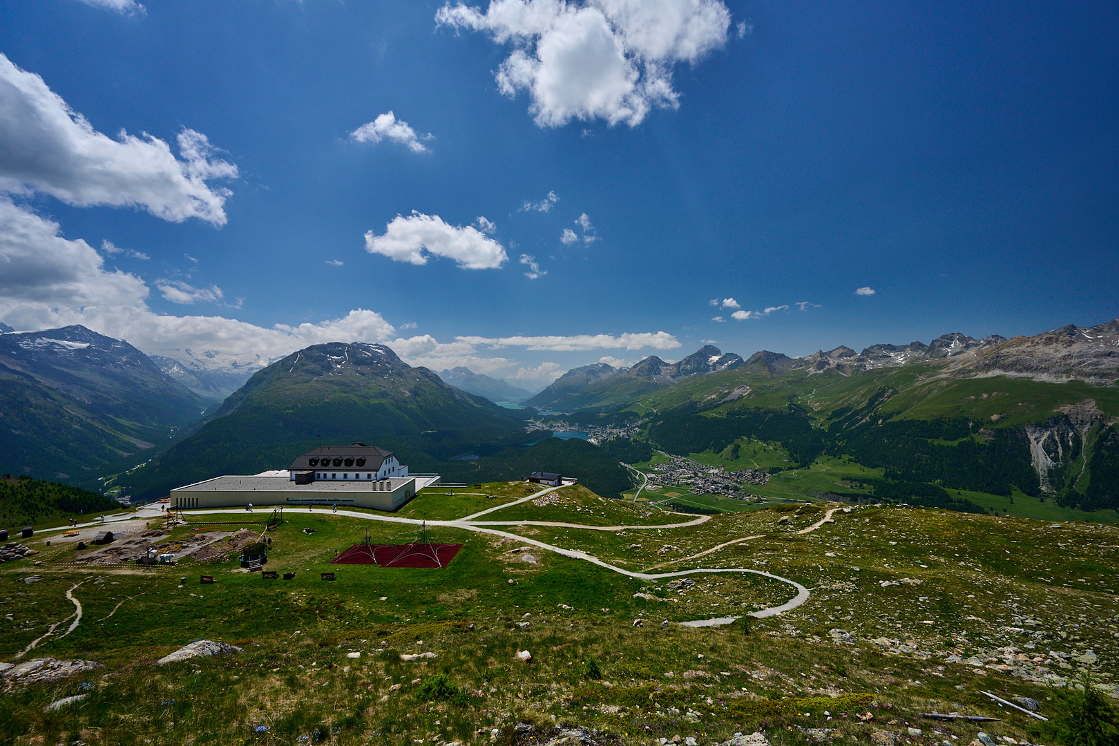 Blick auf St. Moritz Foto & Bild | natur, landschaft, menschen Bilder ...