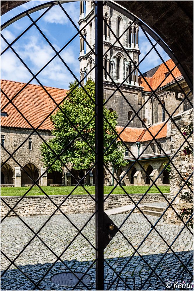 Blick durch das Gitter... Foto & Bild | world, dom, architektur Bilder ...