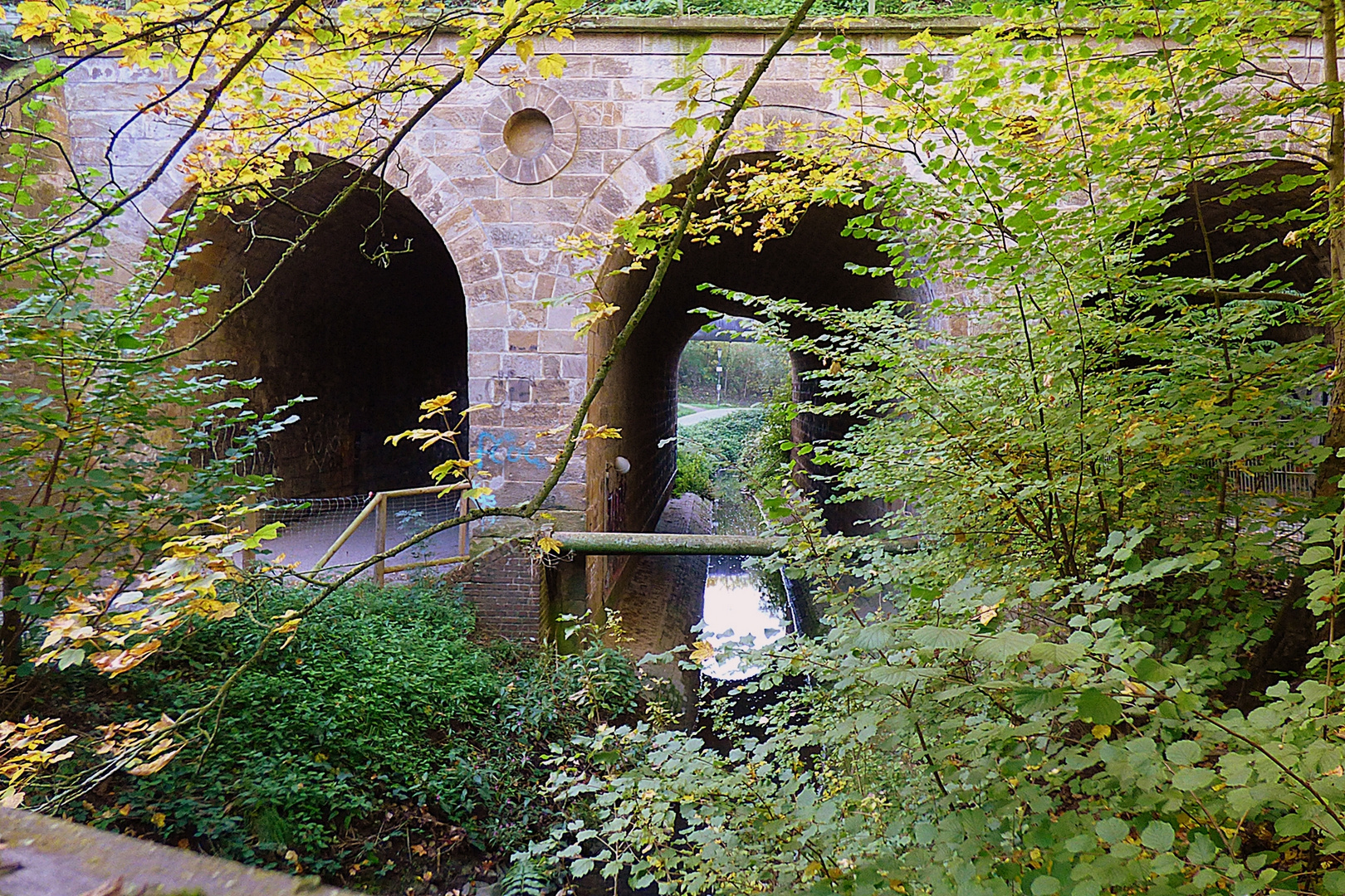 Blick durch den Fußgängertunnel . . . Foto & Bild | projekte, donnerstag mit durchblick ...